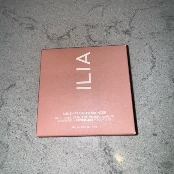 ILIA | Makeup | Ilia Sunshift Cream Bronzer Eclipse | Poshmark